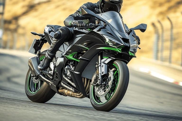 Quelle est la vitesse maximale de la Kawasaki Ninja H2R ? - Service ...